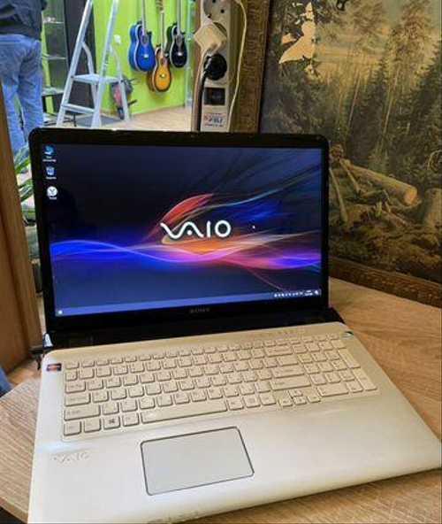 Большой Sony Vaio SVE17 intel/2.4/4/500/1gb/17.3"