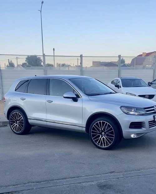 Туарег q7. Диски TECHART r22 Cayenne. Порше Кайен на 22 дисках.