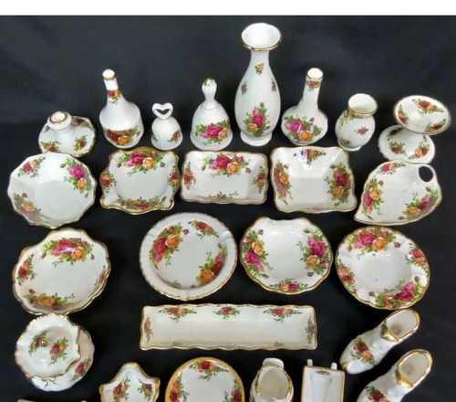 Royal porcelain посуда england. Old Country Roses Royal Albert набор чайный. Royal Porcelain посуда England collection. Фарфоровая посуда Роял Альберт.