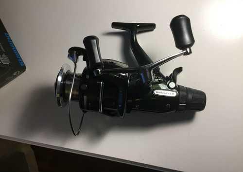 Рыбаловная катушка Shimano Baitrunner XT6000RA