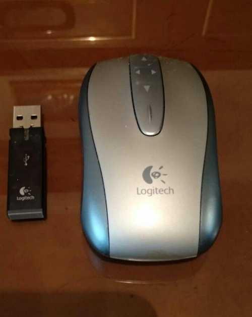 Беспроводная мышь Logitech v500