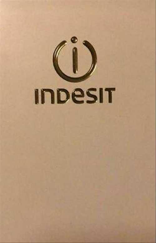 Холодильник indesit 1.8 м