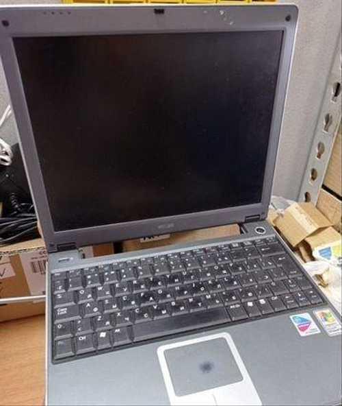 Ноутбук asus M 5000