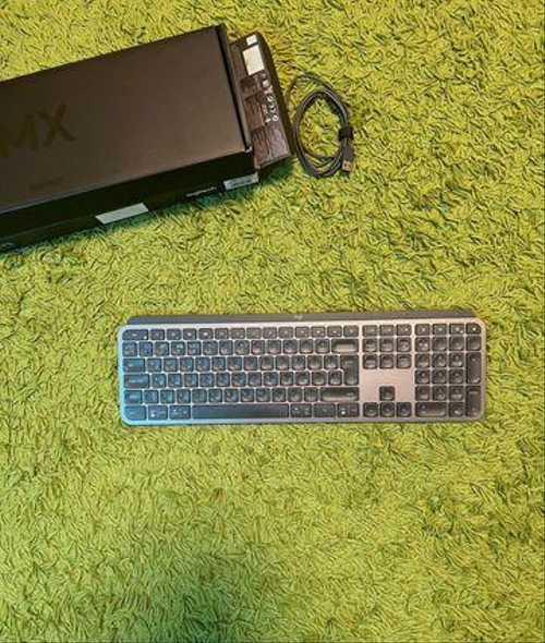 Logitech mx keys