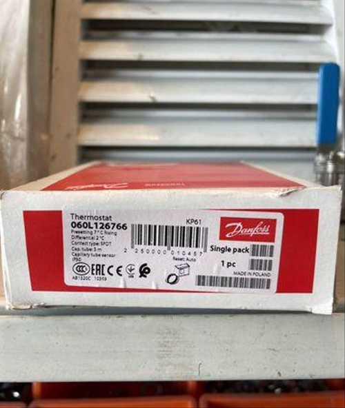 Реле температуры Danfoss KP 61, артикул 060L126766