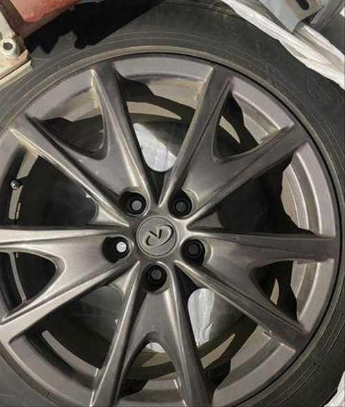 Yokohama 4 ICE E+ 225/55 R18 98Q