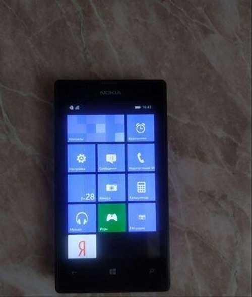 Телефон б/у Nokia Lumia 525