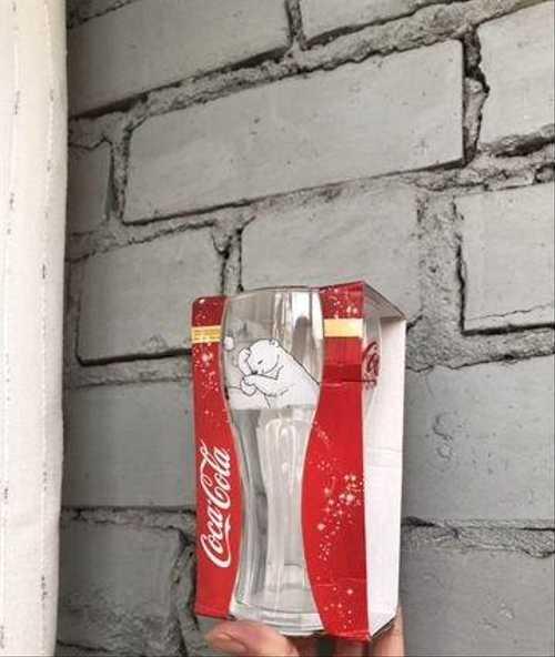 Стакан Coca-Cola
