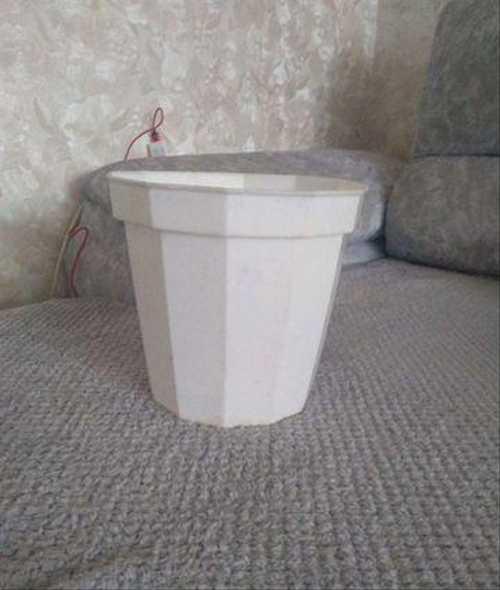 Цветочный горшок