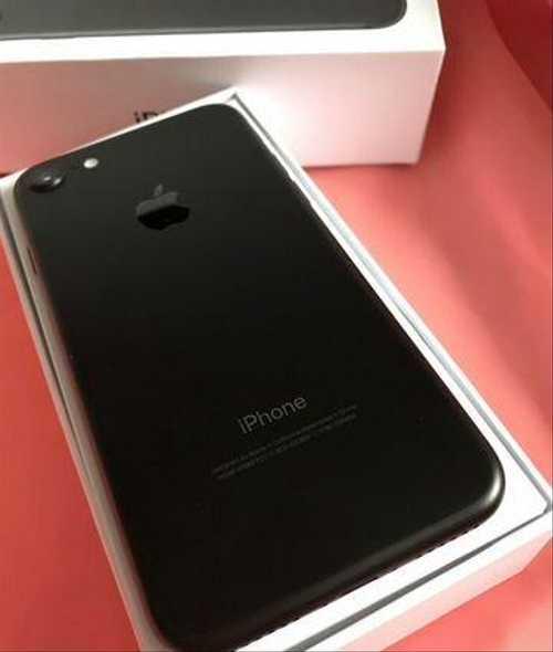 iPhone 7 Чёрный 128GB Великолепный