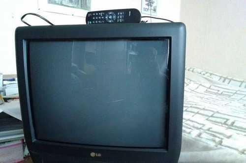 Телевизор LG, 51см