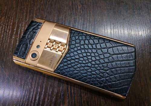 Vertu Aster P Gold Alligator