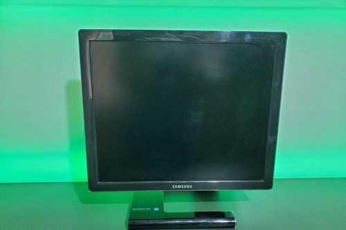 Монитор Samsung 971P 19" DVI