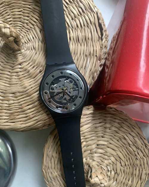 Часы Swatch Skeleton