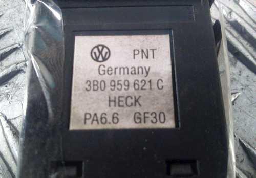 Кнопка для Volkswagen Passat 5 GP