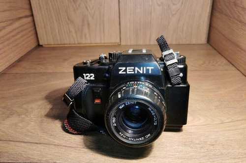 Пленочный фотоаппарат Зенит 122 + Зенитар M2s