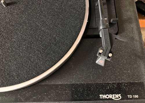 Виниловый проигрыватель Thorens TD 190