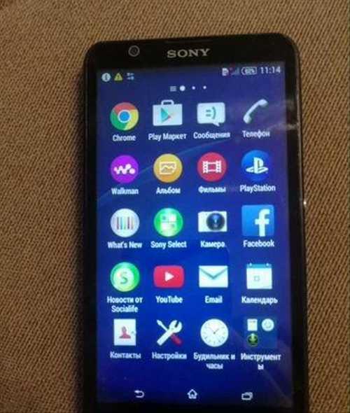 Телефон Sony Xperia E4 (E2105)