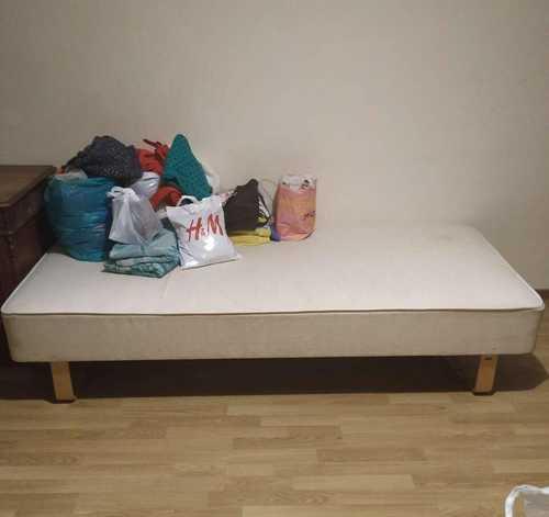 Продам кровать из IKEA