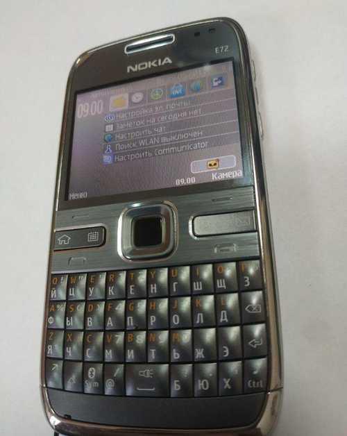 Телефон Nokia e72