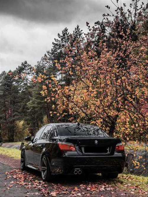 Спойлер на BMW E60 в стиле M5 (ABS)