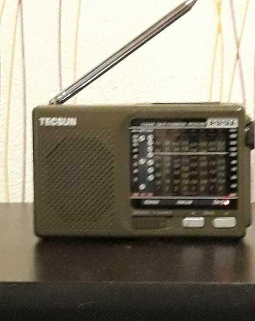 Радиоприемникtecsun R1212A