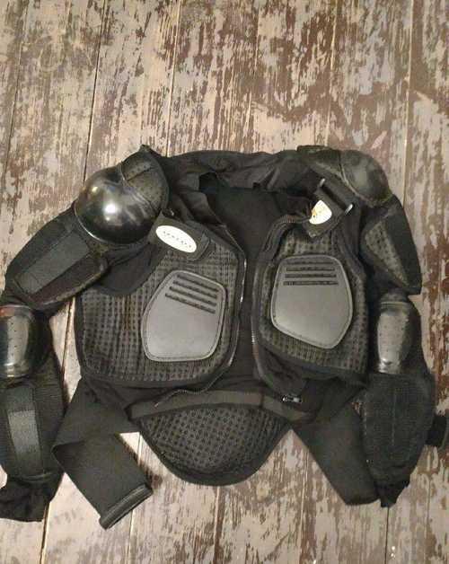 Черепаха защита Nemesis новая M