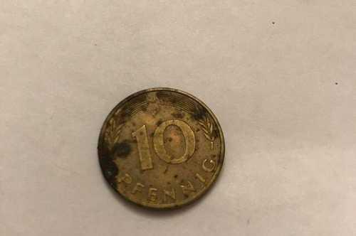 Монета 10 pfennig