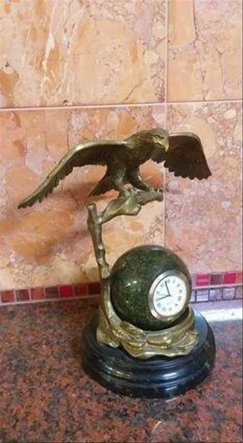 Часы каминные "Орел на ветке"