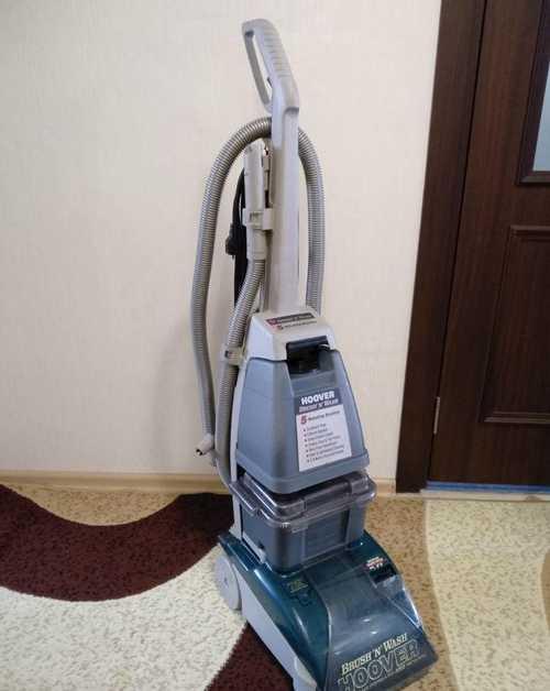 Моющий пылесос для мебели и ковров Hoover