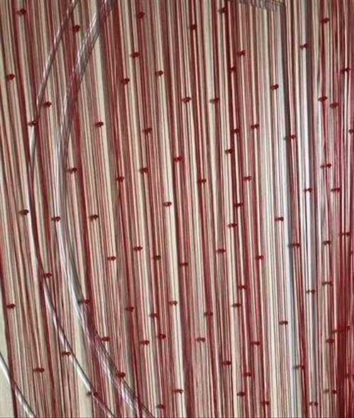 Красная нитяная штора с бусинами (100*280)