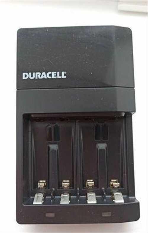 Зарядное устройство Duracell CEF14EU4
