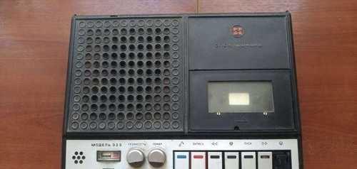 Магнитофон Электроника 323 (СССР)
