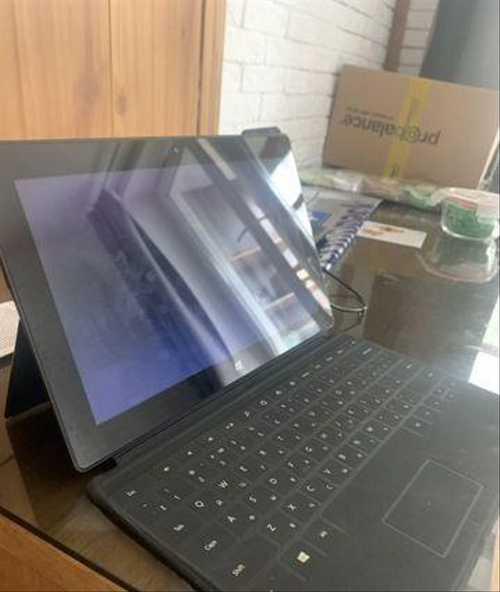 Microsoft surface 1516