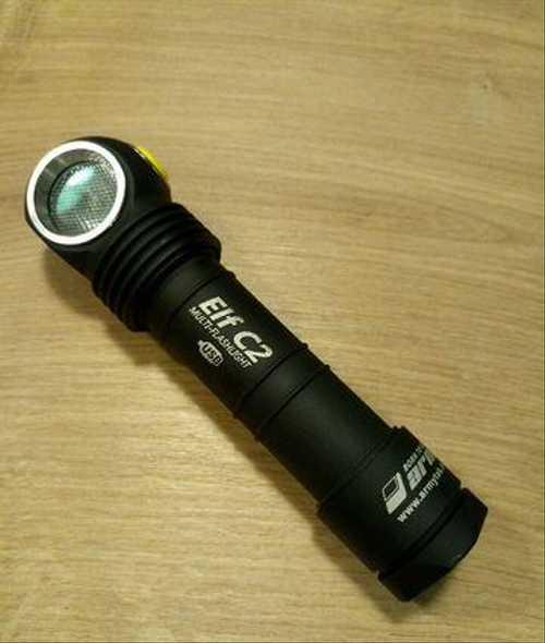 Armytek elf c2. Фонарь Армитек Elf с2. Armytek Elf c2 Micro USB. Armytek Elf c2 инструкция.