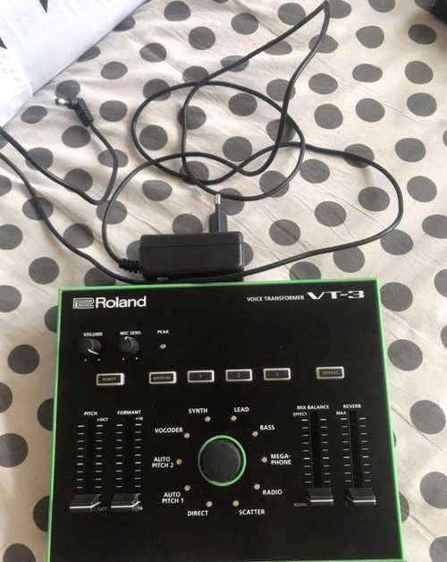Roland VT-3 voice transformer