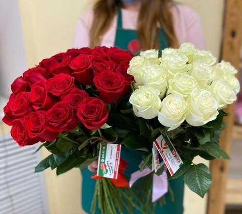Красные и белые розы