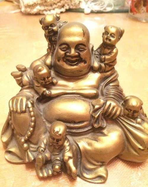 Будда- Хотей (символ благополучия и счастья)