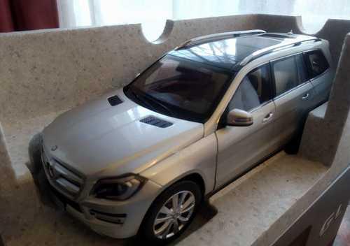 Mercedes-Benz GL-class 2012 X166 1:18