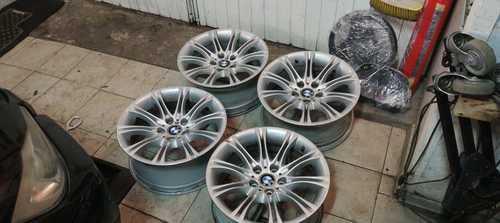 BMW 135 стиль R18 original