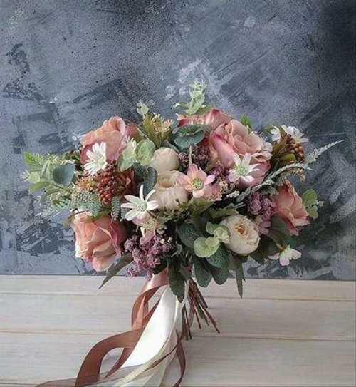 Букет невесты из декоративных (иск-нных) цветов