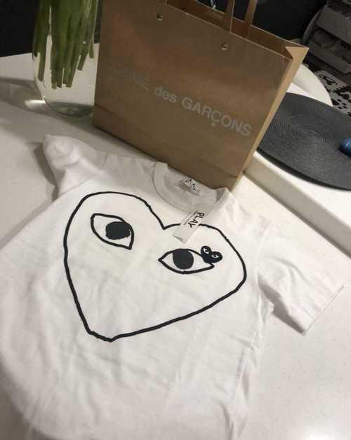 Футболка comme des garons play