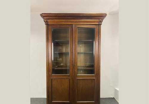 Старинный кабинетный книжный шкаф 220х140