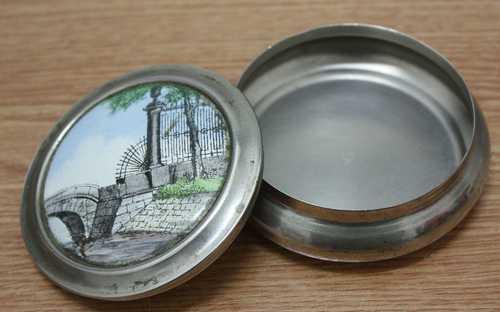 Пудреница. СССР. Ленинград. 50-е