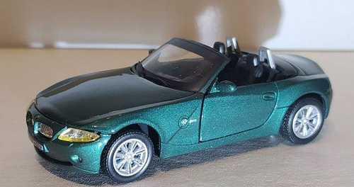 Модель BMW-Z4 (Cararama) - 1/43
