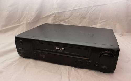 VCR/кассетный проигрыватель Philips VR250