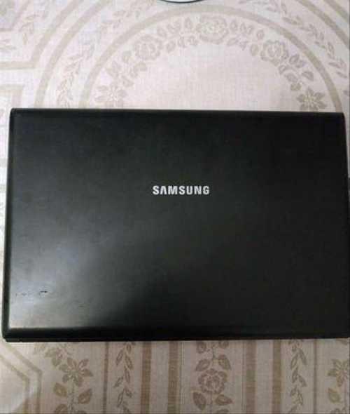 Ноутбук Samsung NP-R519