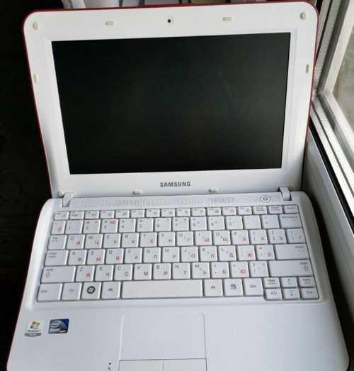Ноутбук SAMSUNG NF110