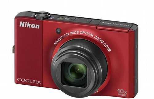 Стильный фотоаппарат Nikon Coolpix S8000 RED