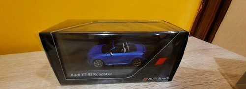 Audi TT RS Roadster 1:43 iScale